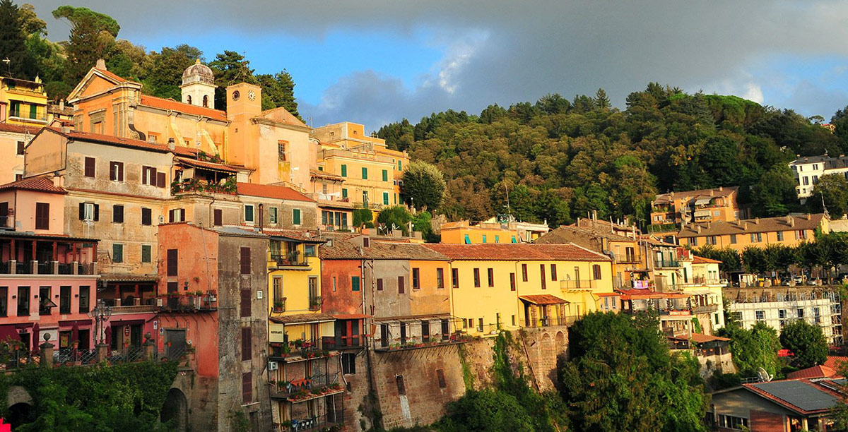 AUR Summer Sessions - Summer II | The American University of Rome